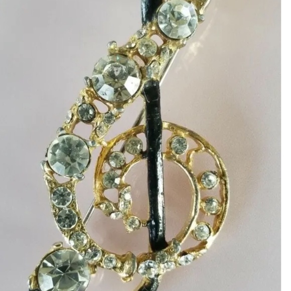 Jewelry | Vintage Rhinestone Treble Clef Music Note Brooch Pin Gold ...